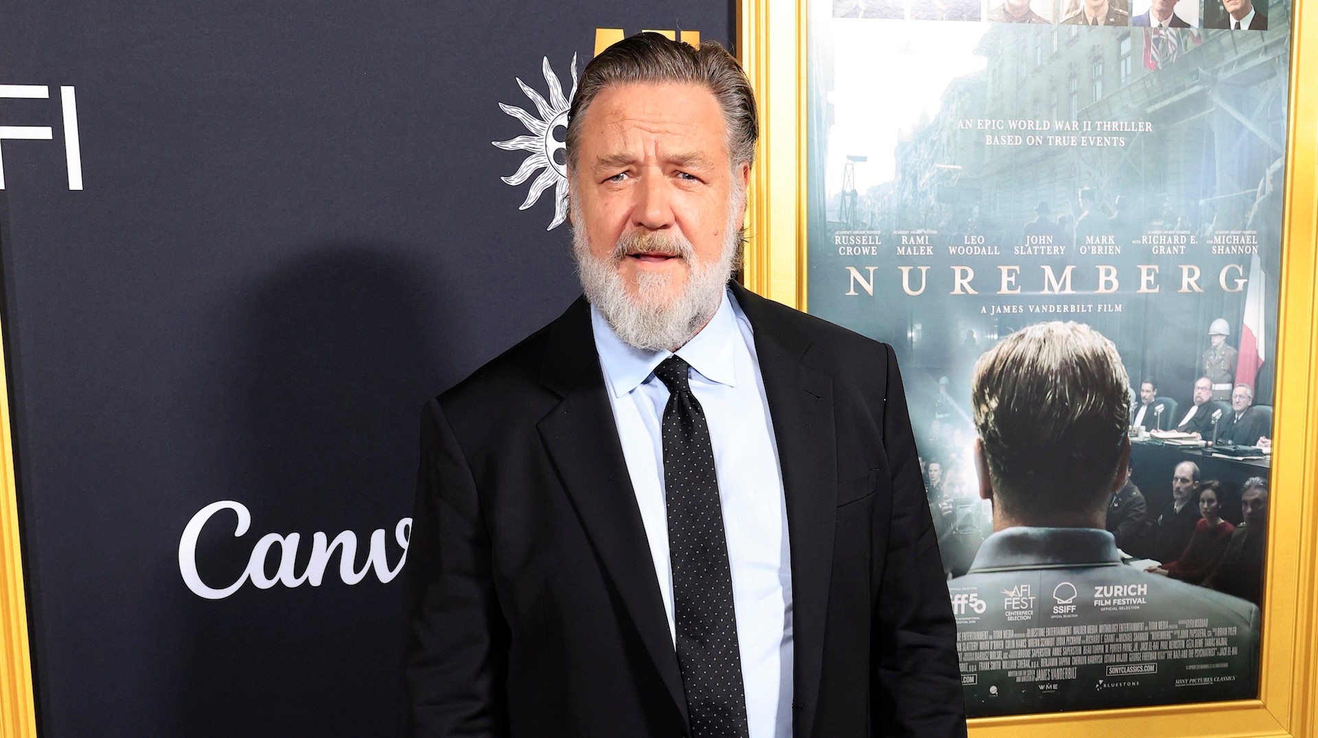 Russell Crowe pushes back against criticism of his interaction with ...