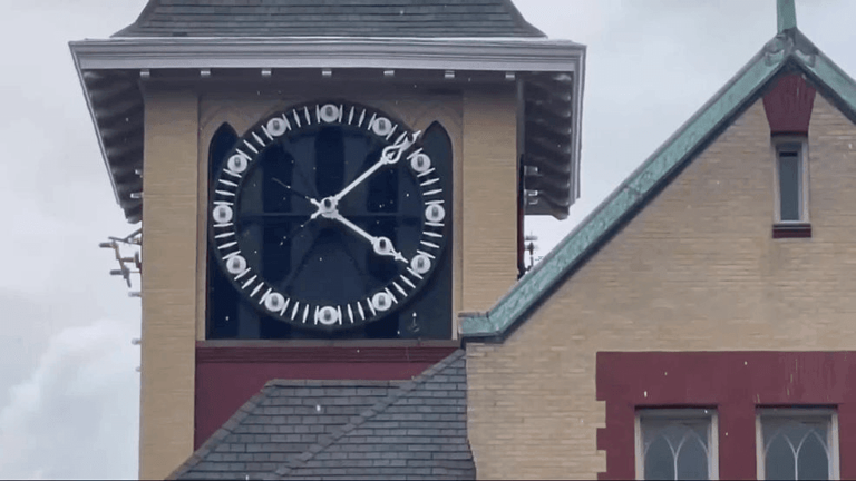 New Bern awaits word from repair company on City Hall clock stuck at 4:07