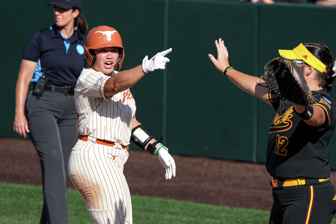 NCAA tournament: WCWS bracket, schedule and matchups for all teams in ...