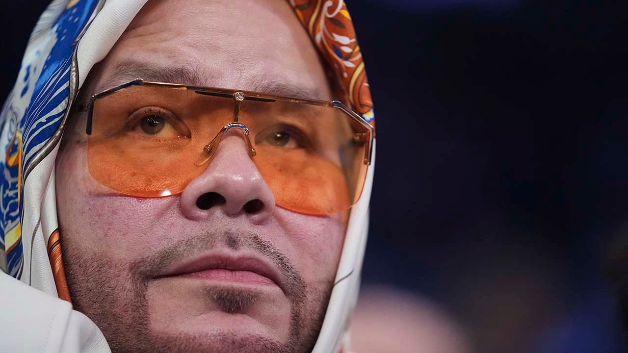 Ten Knicks fans, including rapper Fat Joe, were relocated from floor ...