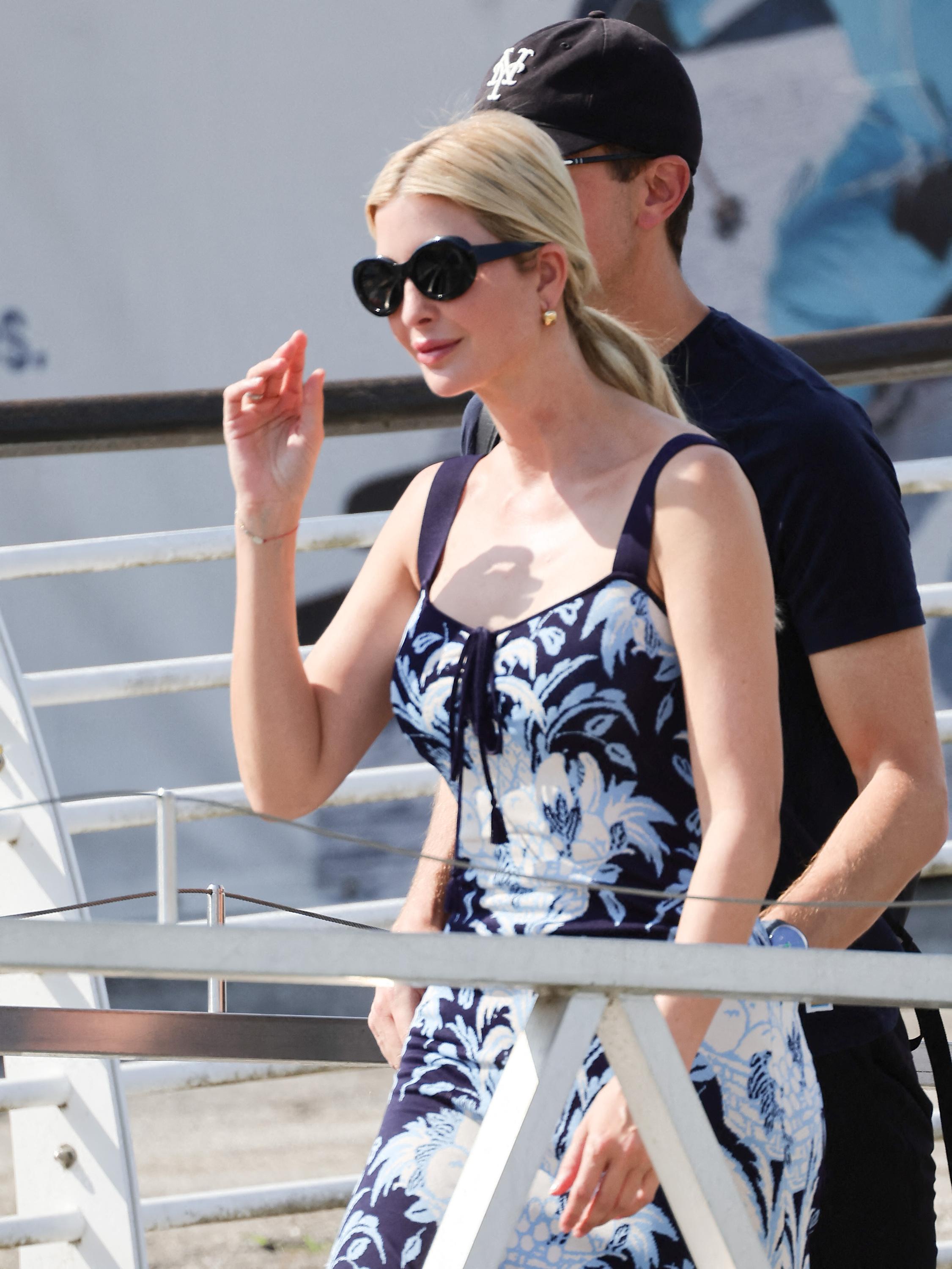 Soirée sur la plage, paddle matinal : Ivanka Trump dévoile les ...