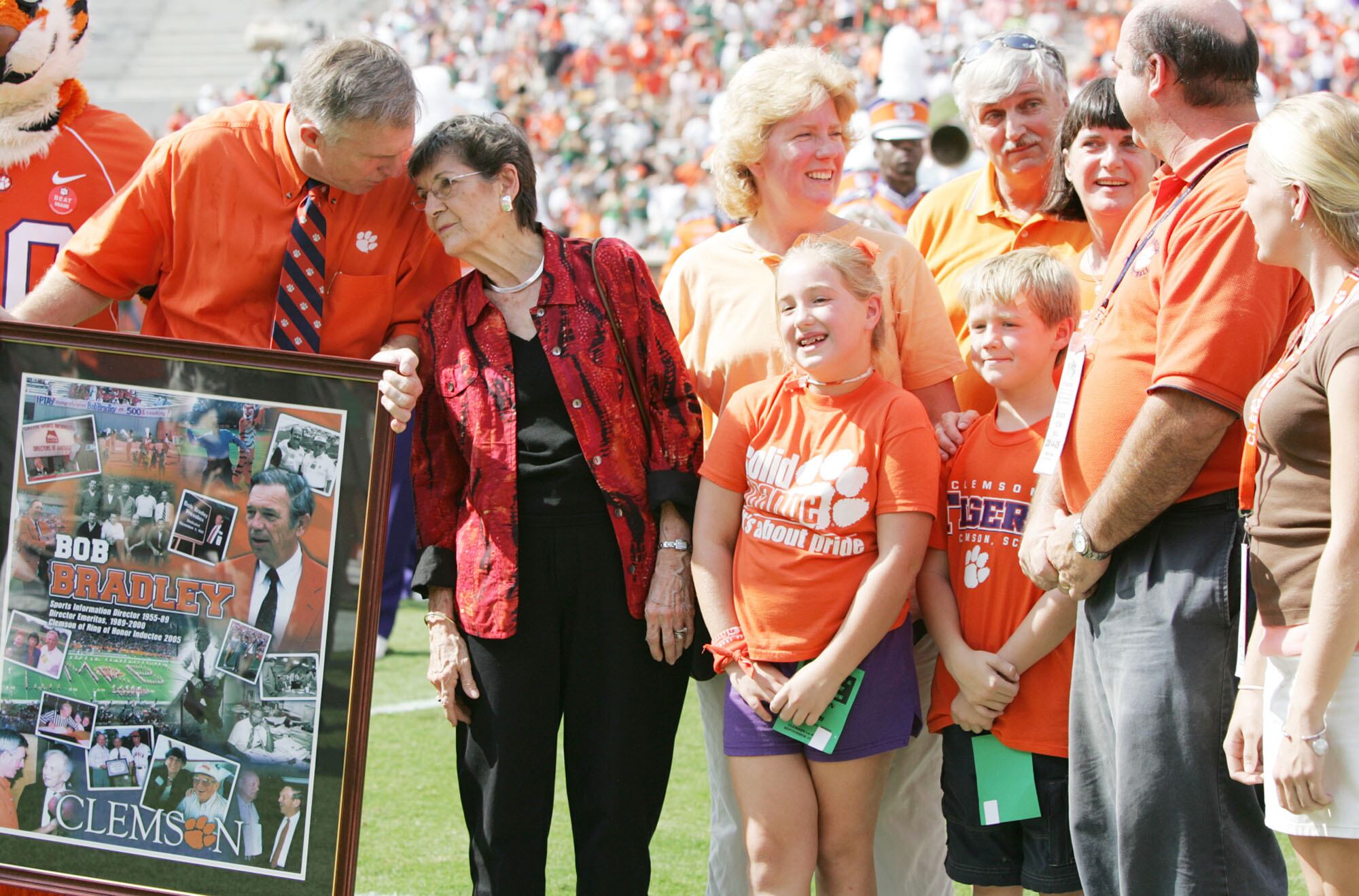‘I know he’s home’: Dabo Swinney announces passing of former Clemson AD ...