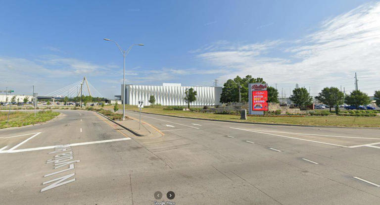 Man killed in late-night shooting at Bally's Kansas City Casino parking ...