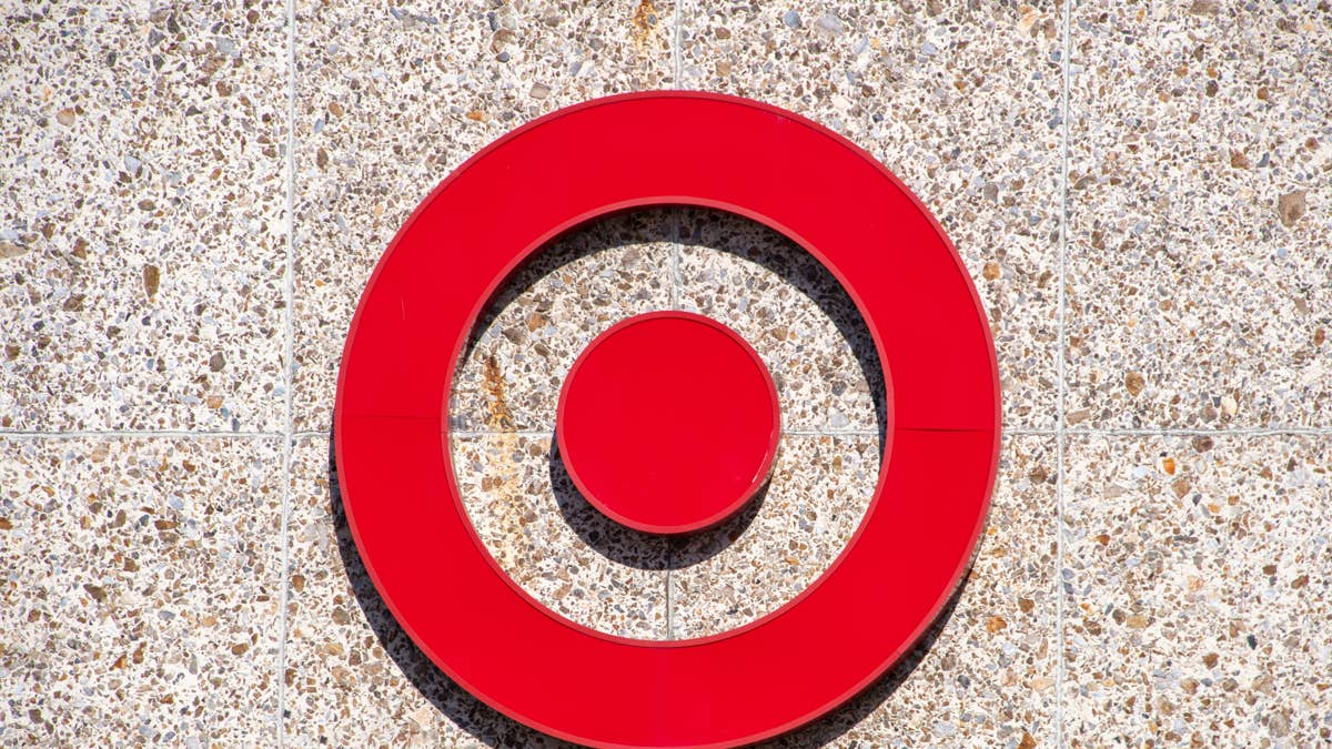Get the Vasagle small round side table at Target for $40 — 50% off with ...