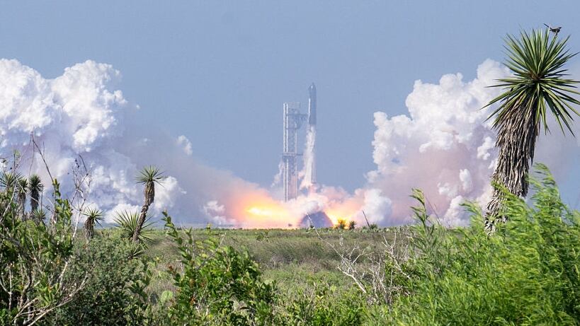 SpaceX rocket goes up in flames in coordinated explosion