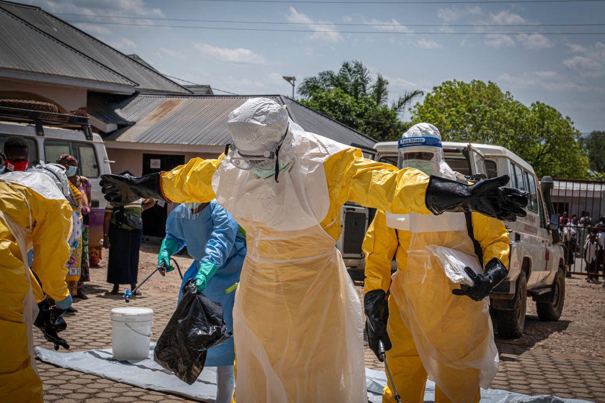 1 in 3 people at centre of Ebola outbreak don’t believe it is real