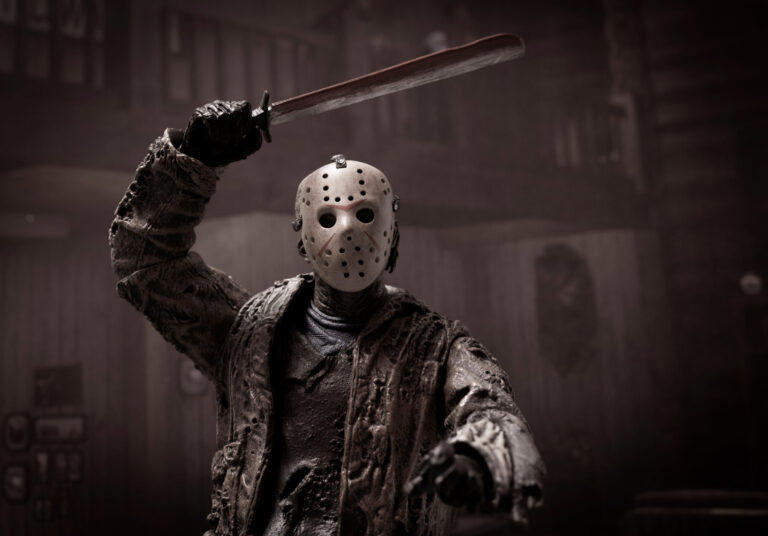 Dead by Daylight snaps up another horror icon