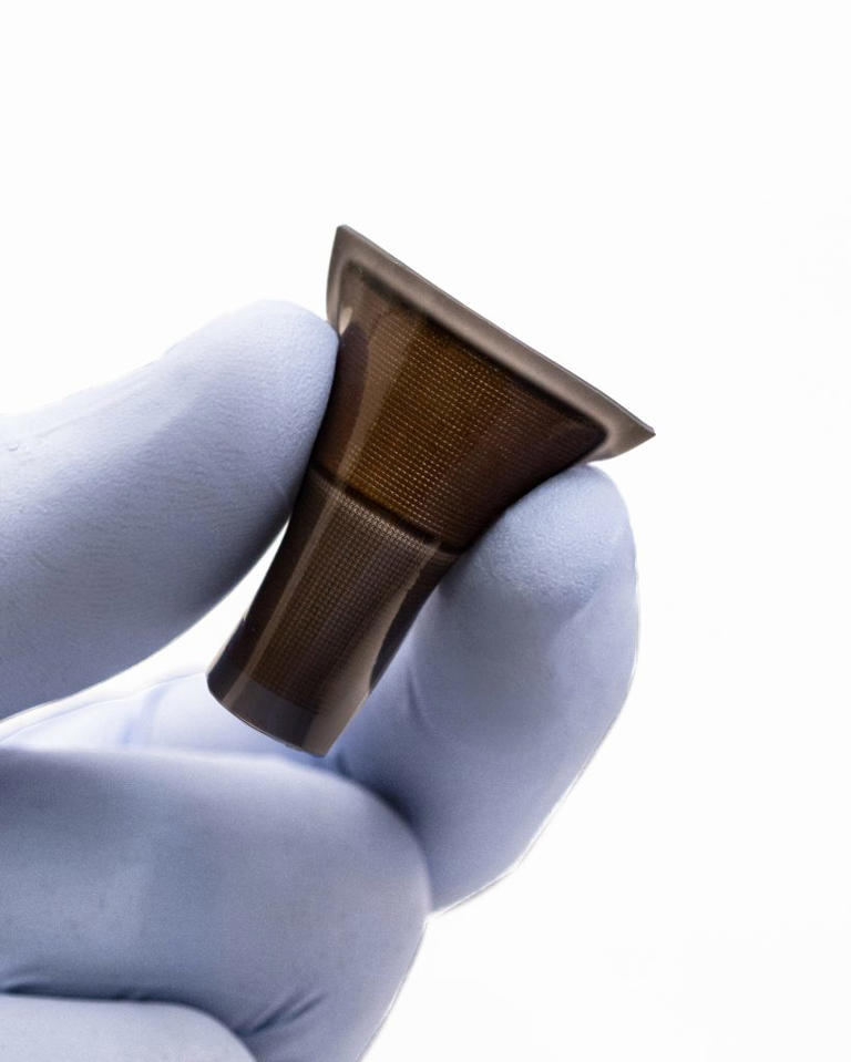 Wearable patch offers 24/7 monitoring for high-risk pregnancies