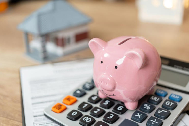 Coventry Building Society: Britons face 'lose-lose situation' as Rachel ...