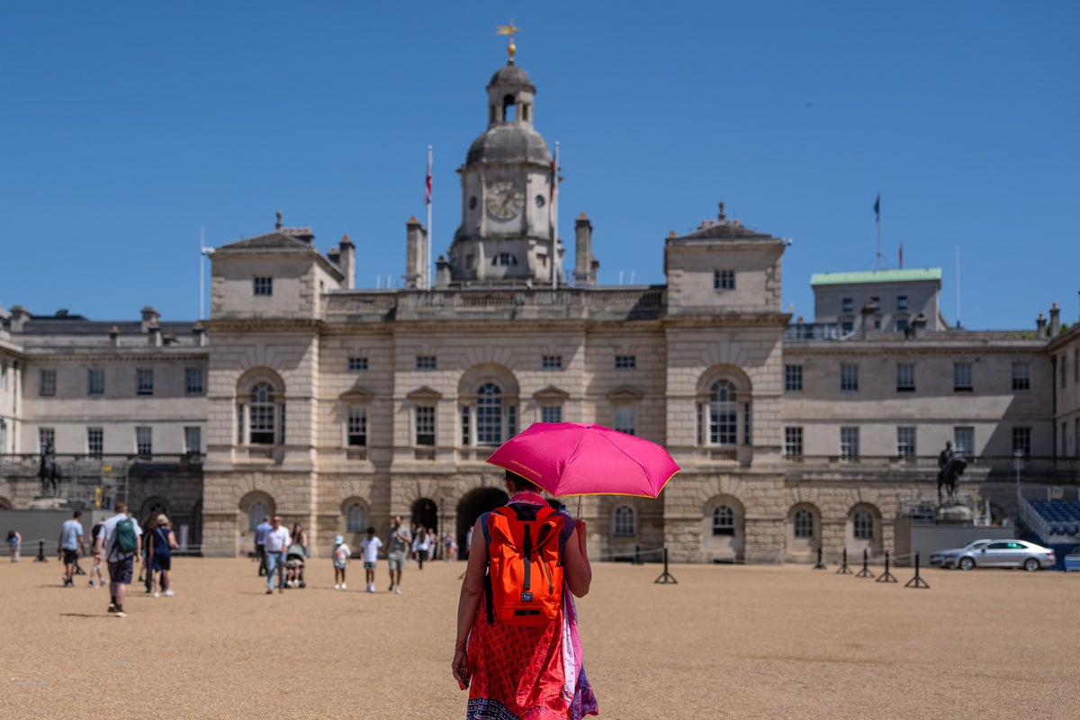 Hottest May day record broken as temperature hits 35.1C - live