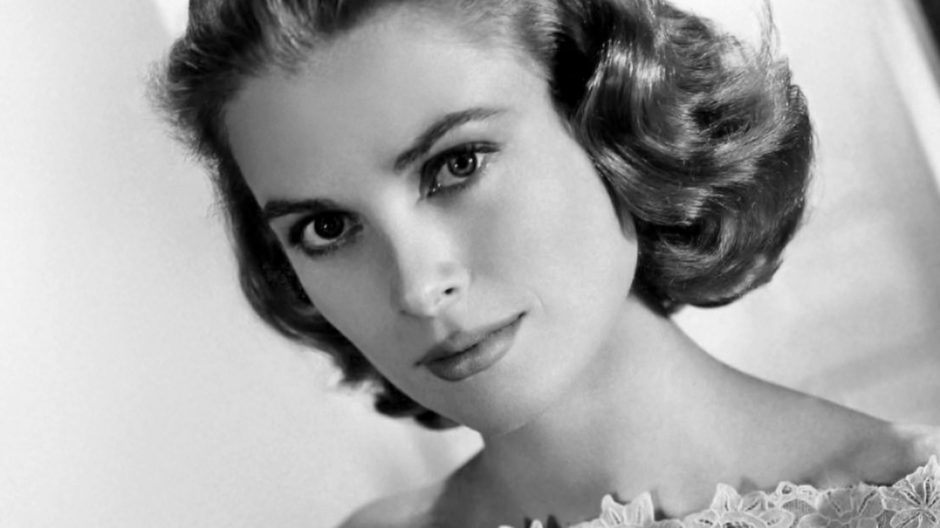 20 famous bridal looks that changed wedding fashion