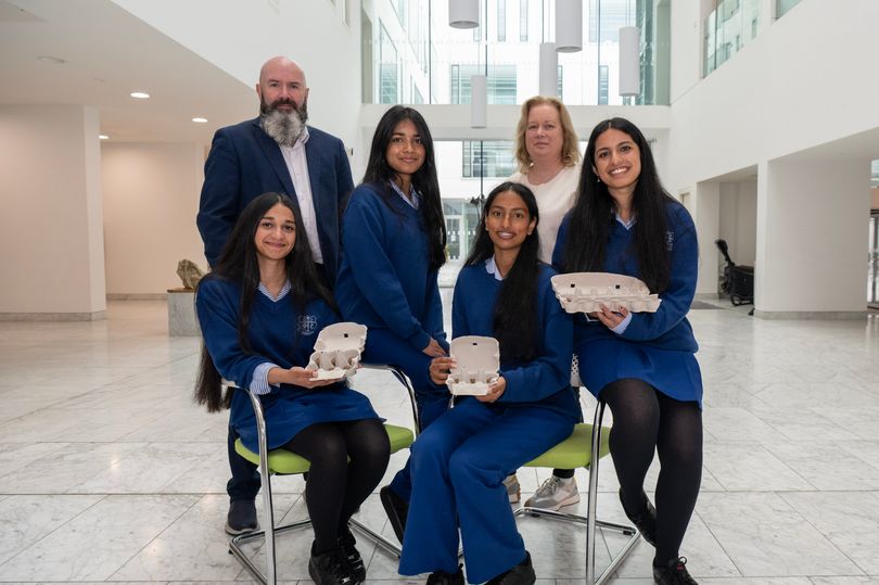 Cork students win prestigious global business prize