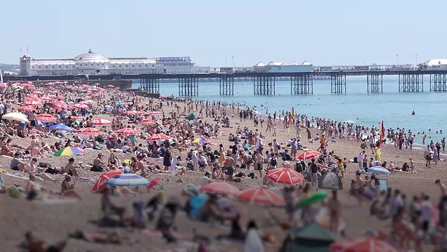 Hottest May day record broken again as temperatures reach 35C