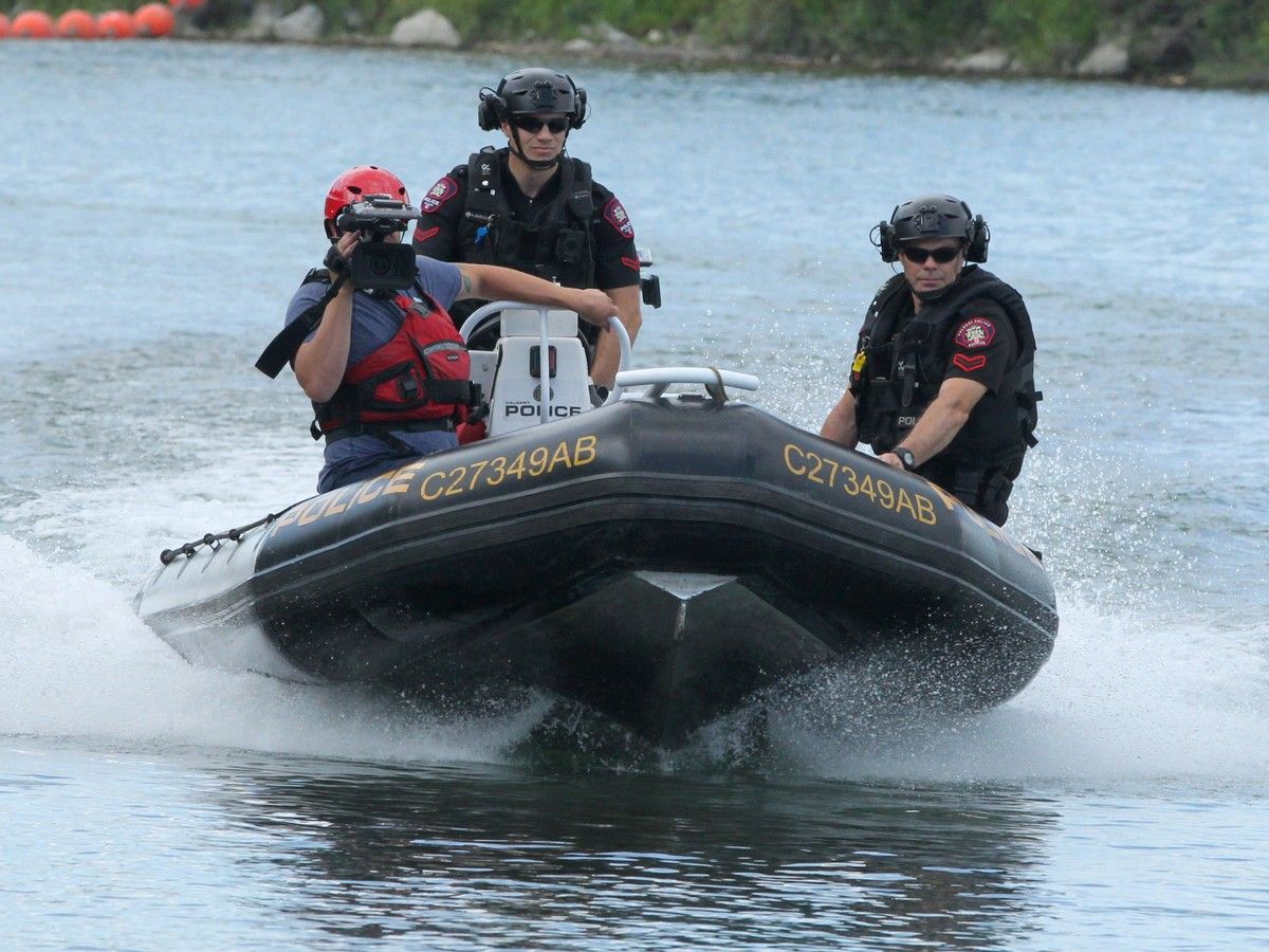 Why Calgary police are submerging pig carcasses in the Bow River