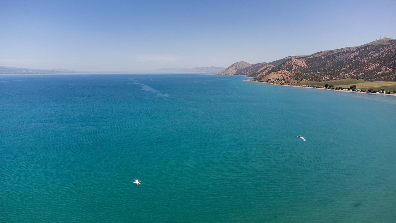 Idaho has a Caribbean-blue lake on the Utah border and four fish found ...