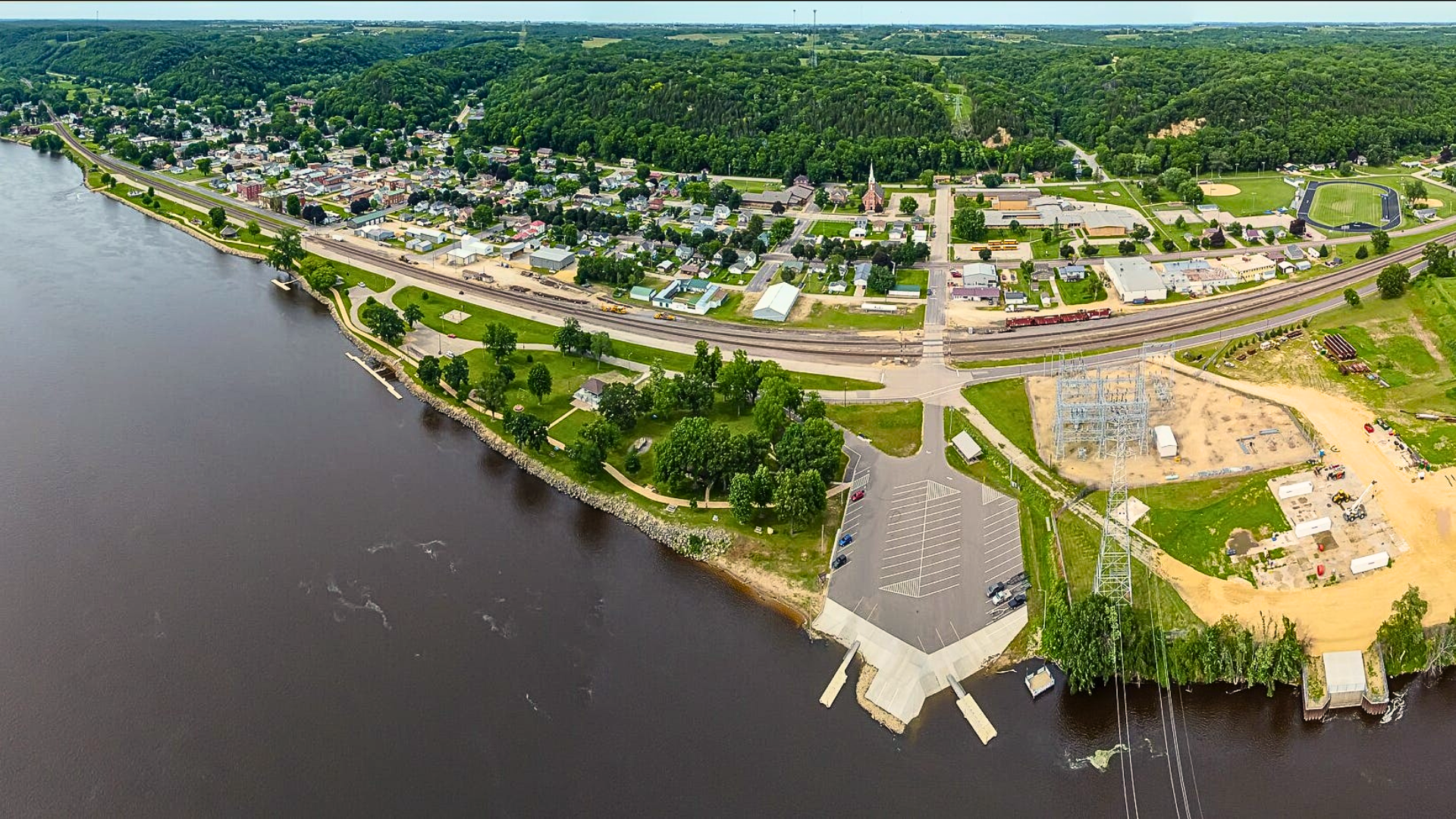 Wisconsin resident flags water contamination near Meta’s new $1B data ...