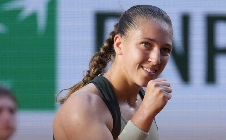 Tennis : Roland-Garros - Diane Parry renverse Kalinina, seulement deux ...
