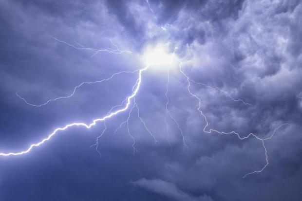 Swindon train passengers warned to expect delays due to severe weather