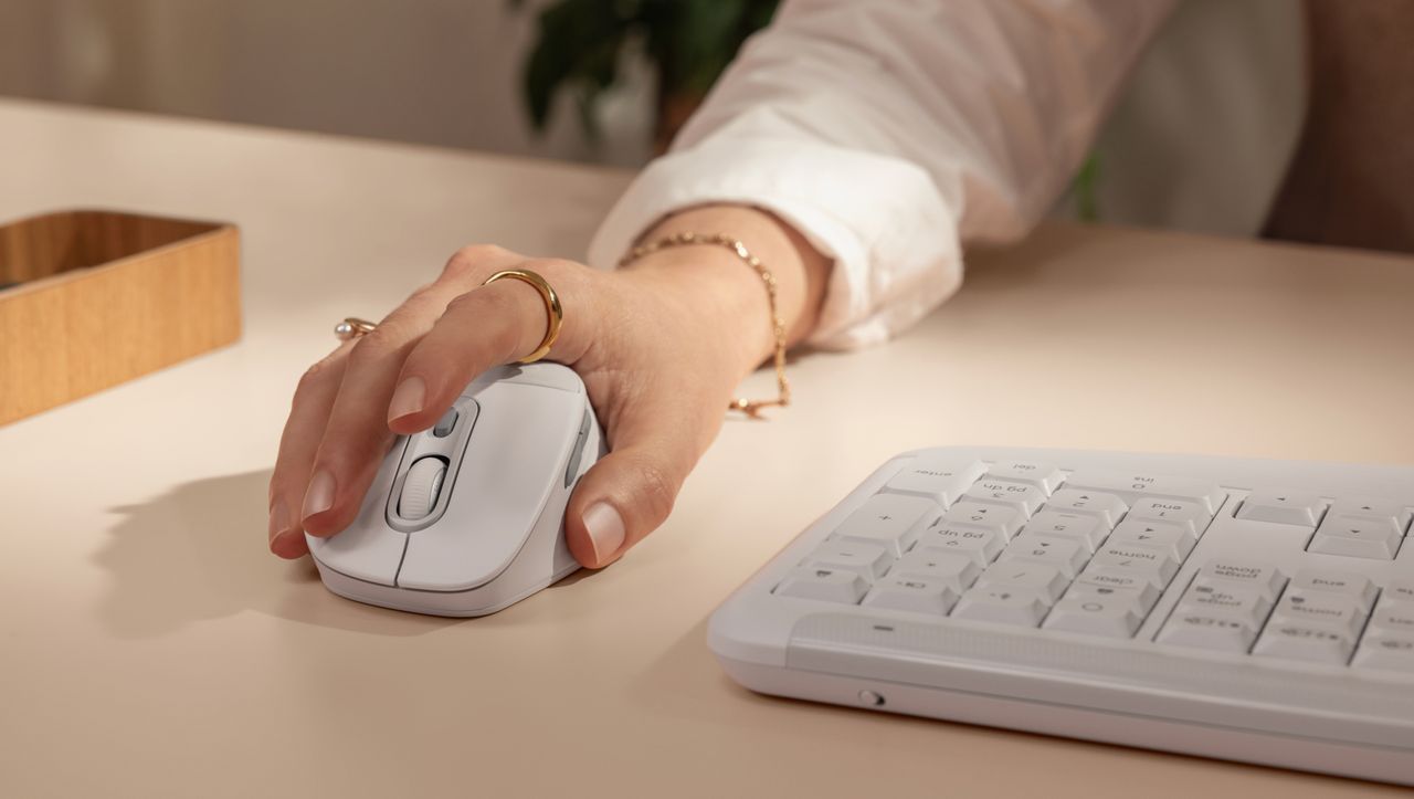 Logitech's newest flagship mouse and keyboard comes with something you ...