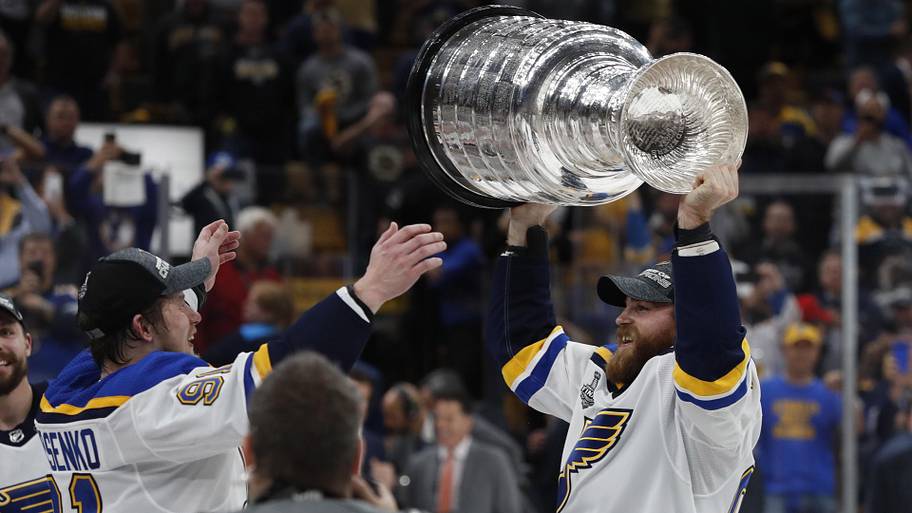 Bring one Blue back: Tarasenko or O'Reilly