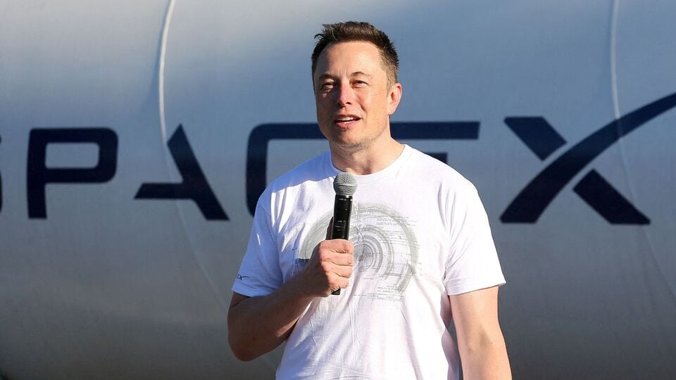 Elon Musk’s control over SpaceX expands with super voting shares and ...