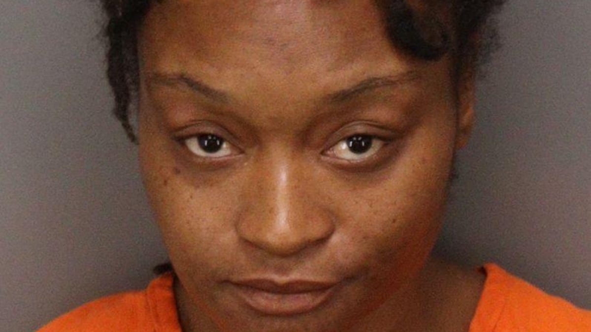 Woman ran with kids from fatal St. Petersburg motorcycle crash, police say