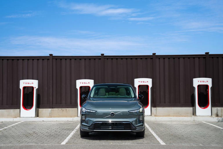 Major car brand confirms huge boost for EV owners with new Tesla ...