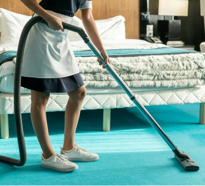 45 secrets from hospitals, airports, and hotels, told by employees