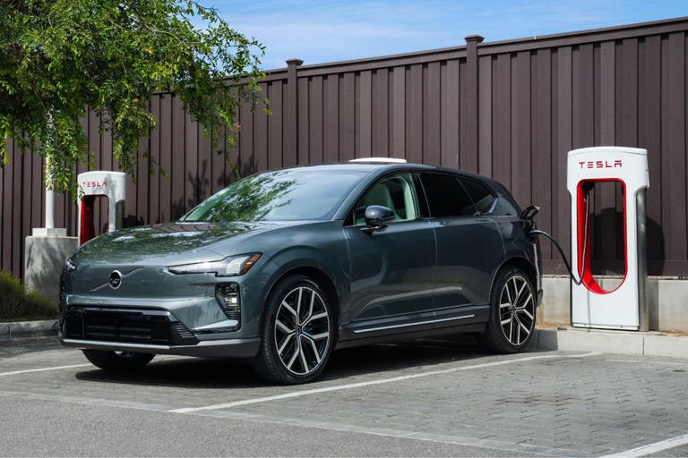 Major car brand confirms huge boost for EV owners with new Tesla ...