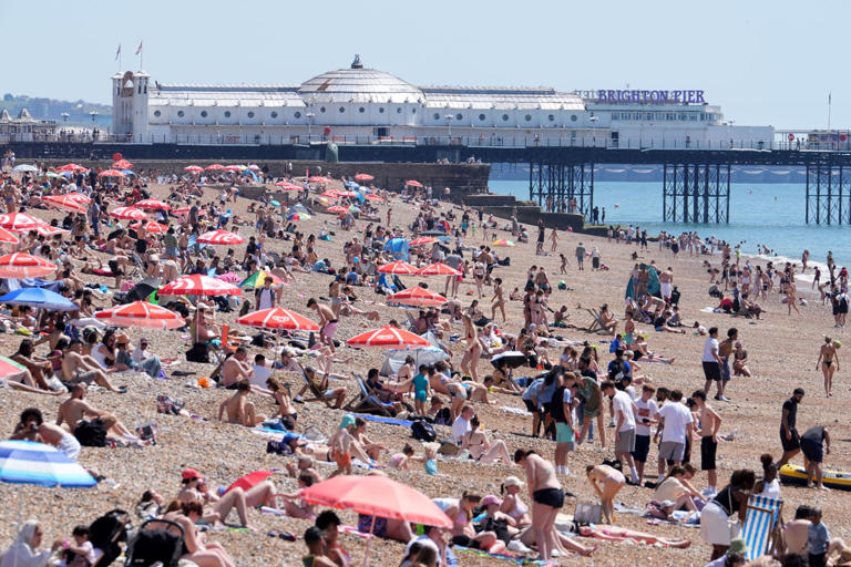Hottest May day record broken again as temperatures reach 35C