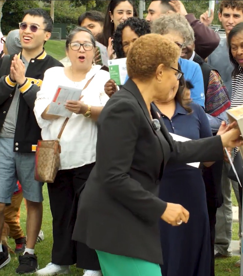 Spencer Pratt rumbles moment Karen Bass 'breaks the law' during bitter ...