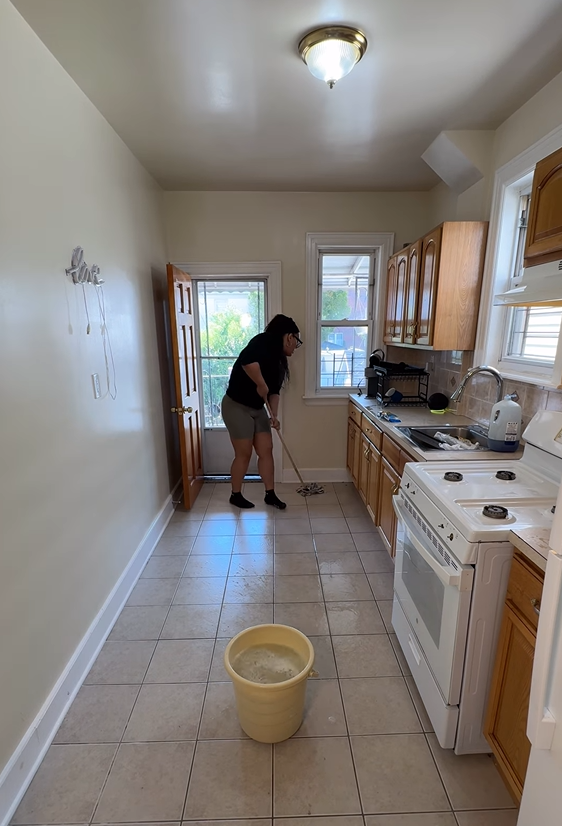Weekend cleaning routine: Resetting the home on a rare day off