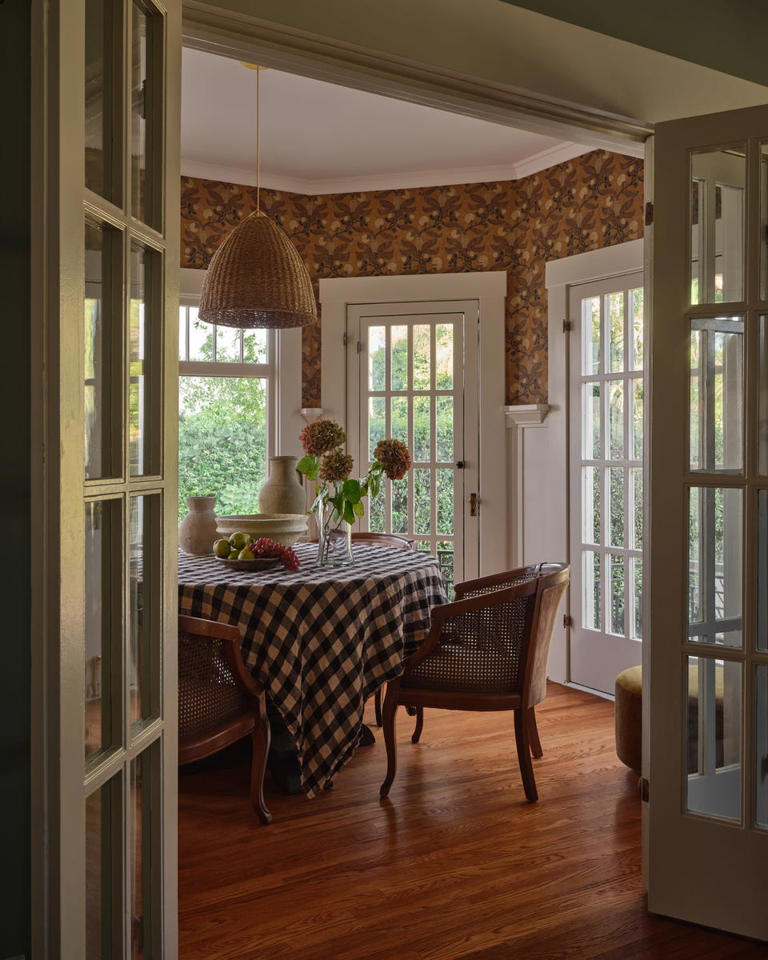 How one designer packed storage and charm into a tiny 194-square-foot ...