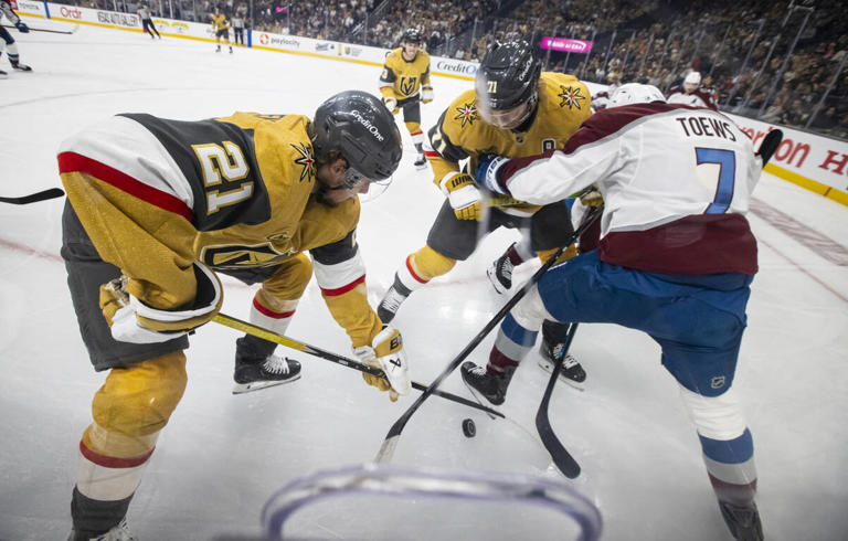 Golden Knights rally to beat Avalanche, move one win from Stanley Cup Final