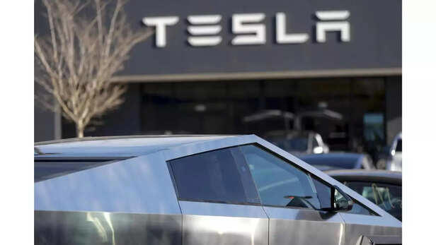Tesla Cybertruck owners can now turn it into an off-road beast — here’s ...