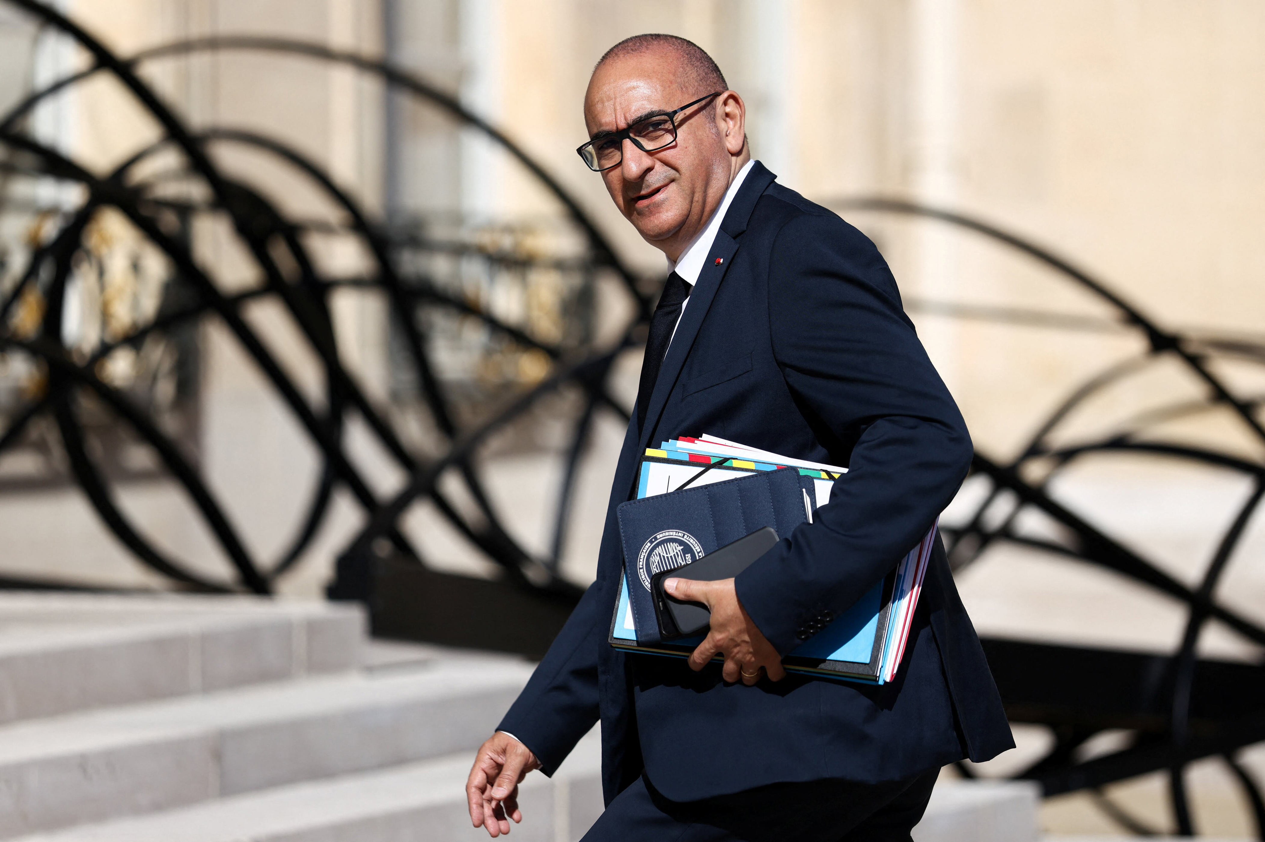 Sainte-Soline : après nos révélations sur des tirs tendus interdits ...