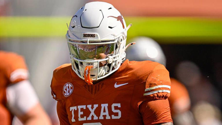 Former Longhorn LB already making a splash as NFL spring camps get underway