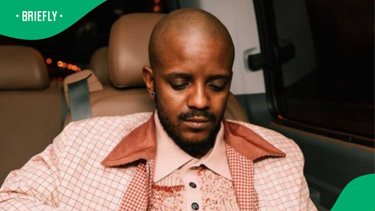 Watch as Kabza De Small and DJ Maphorisa go viral for dissing Black ...