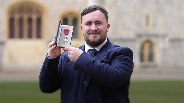 Luke Littler invites Prince William to the darts at Alexandra Palace