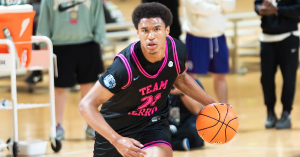 Four-star Donovan Davis helping Team Herro dominate Nike EYBL after ...