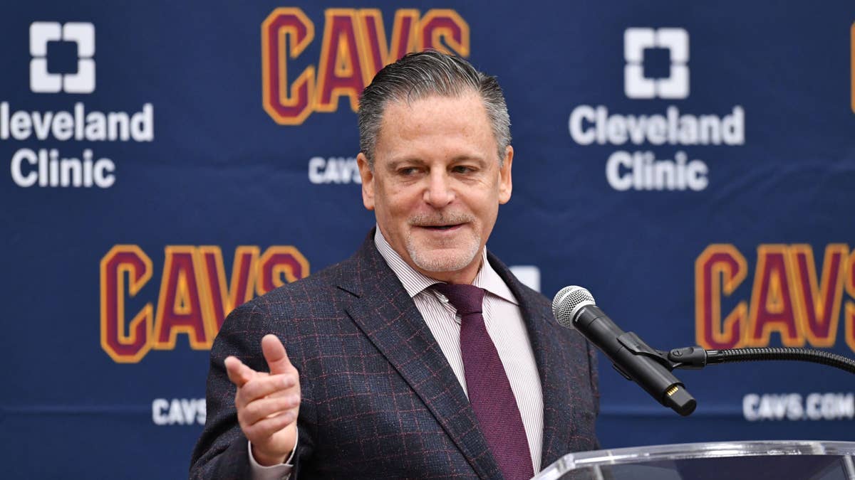 Dan Gilbert hints at changes after Knicks sweep Cavs