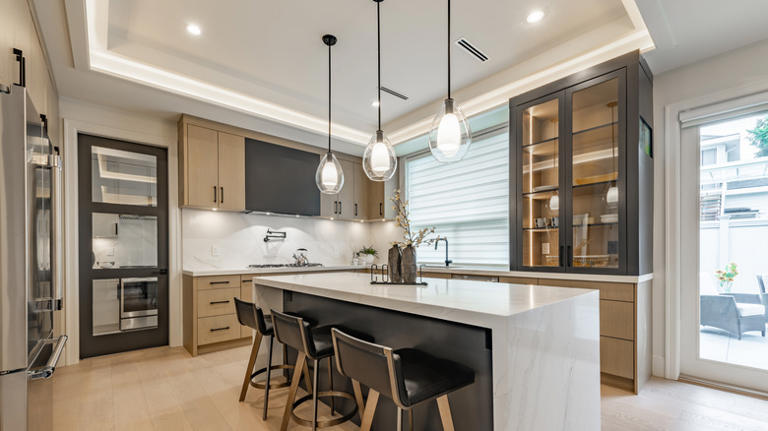 Most people organize their kitchen in the wrong order (it's simpler ...