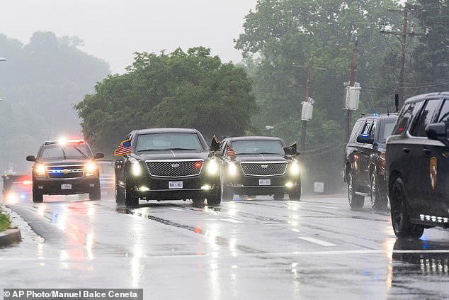 Trump arrives at Walter Reed Hospital for annual physical