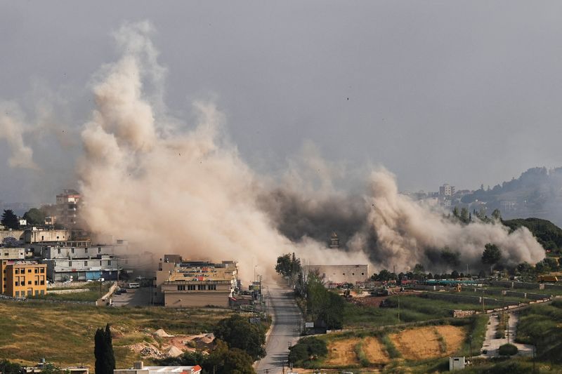 Israel expands ground operation beyond Yellow Line in south Lebanon as ...