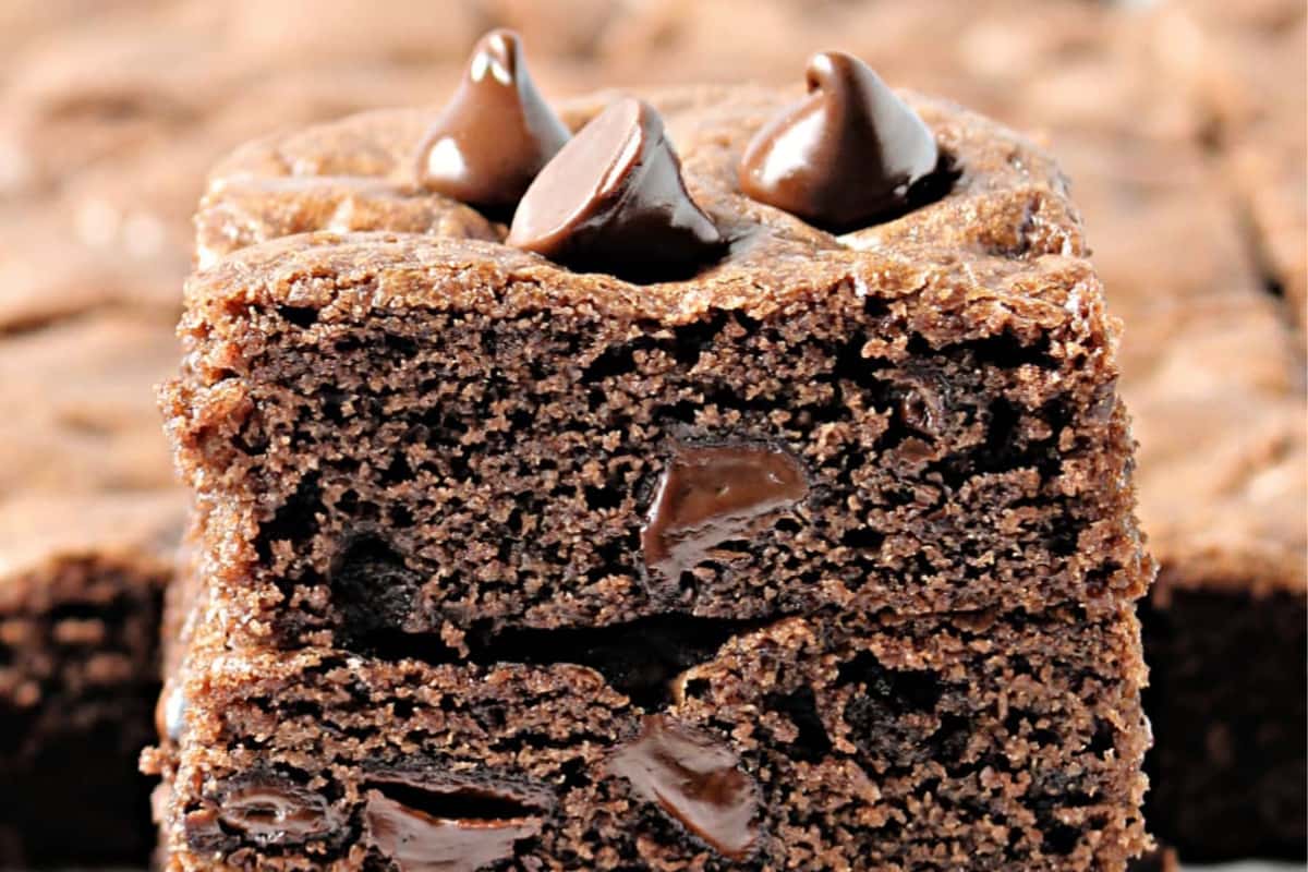 22 chocolate chip recipes worth keeping close for snack emergencies