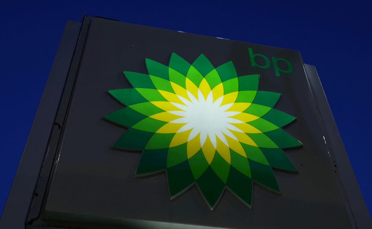 BP’s shares plunge after board removes chairman Albert Manifold with ...