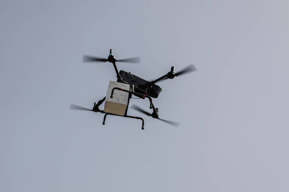 Saudi Arabia turns to drones to shield pilgrims from extreme heat