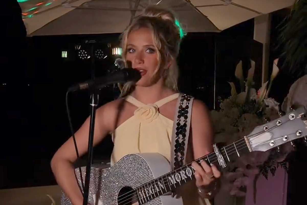 Megan Moroney performs 'Wonder' at her best friend Natalie's wedding ...