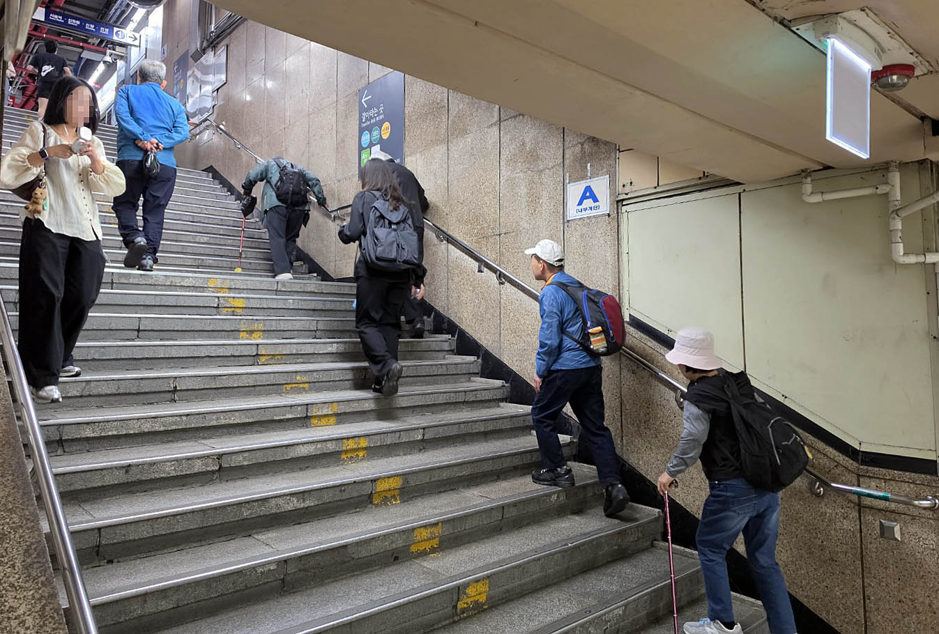 The cursed 35 stairs at Seoul’s busiest subway station for older adults