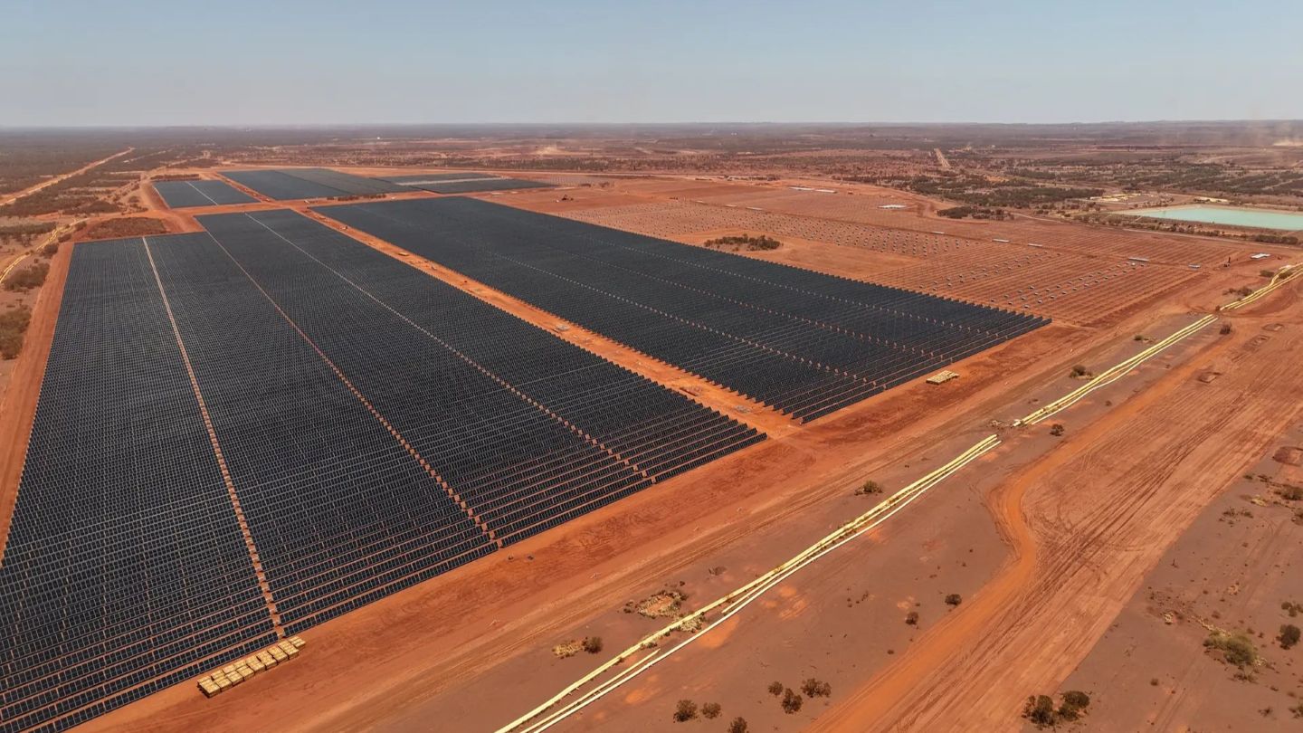 Fortescue begins work on Turner River solar farm and Cloudbreak BESS